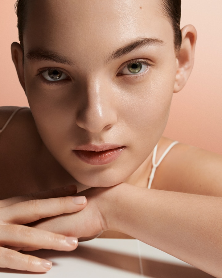 The NEW Protecting Veil SPF 30 | La Mer Official Online Store